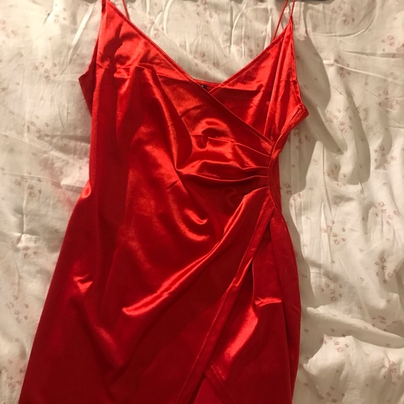 Fashion Nova | Dresses | Sexy Red Dress With Thigh Slit | Poshmark